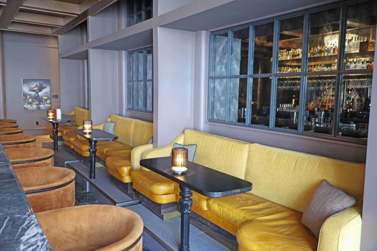 knowledge bar & social room Inquiry | Hotel Covington